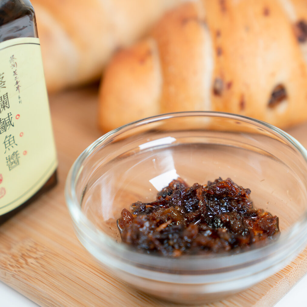 "Chua Lam Salted Fish Sauce" Salted Butter Roll - BREAD SECRET